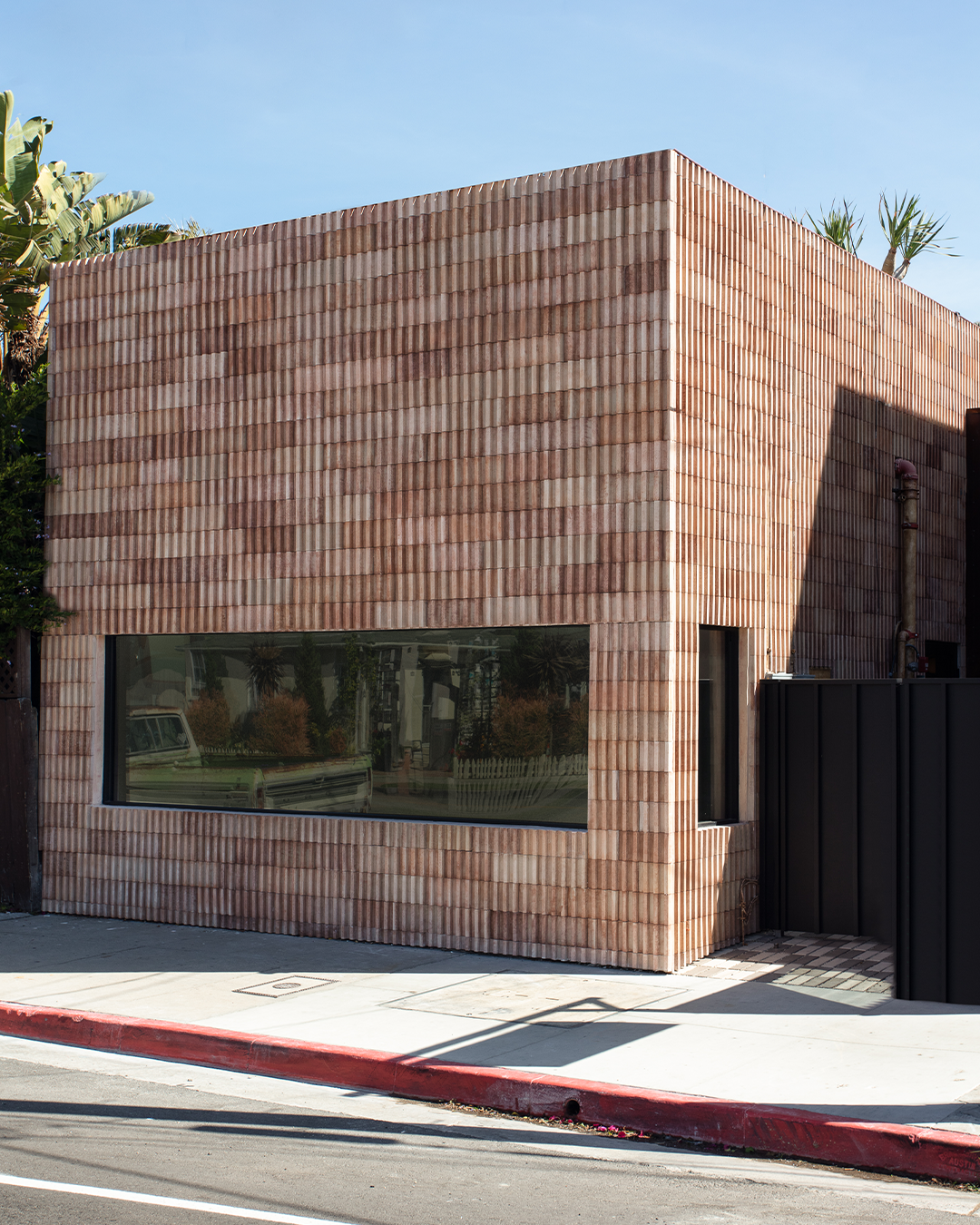 Elevating Commercial Design: Abbot Kinney's Blend of Fluted Brick and ...